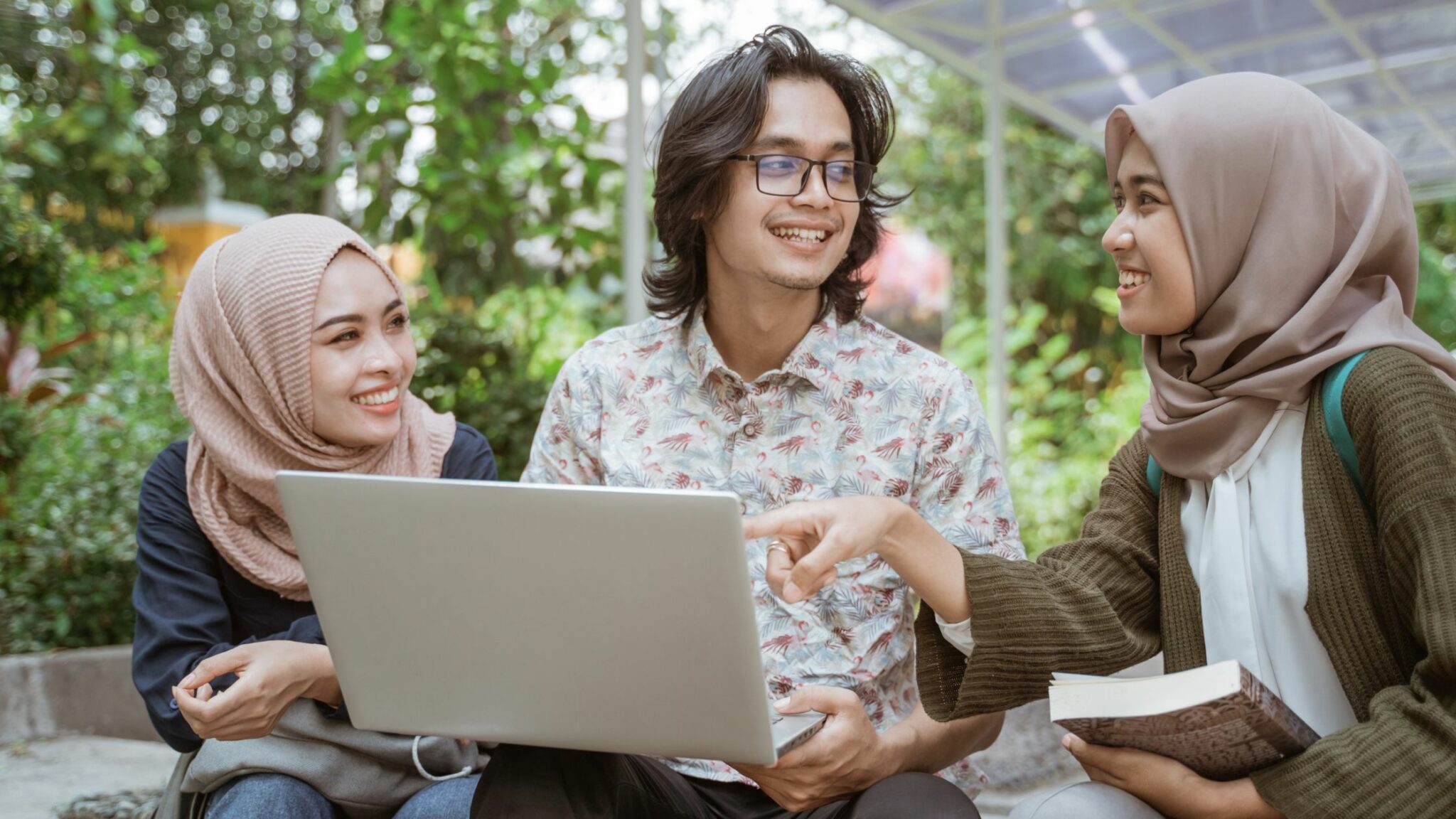 How to Make Halal Money Online (9 Strategies for Ethical Earnings ...